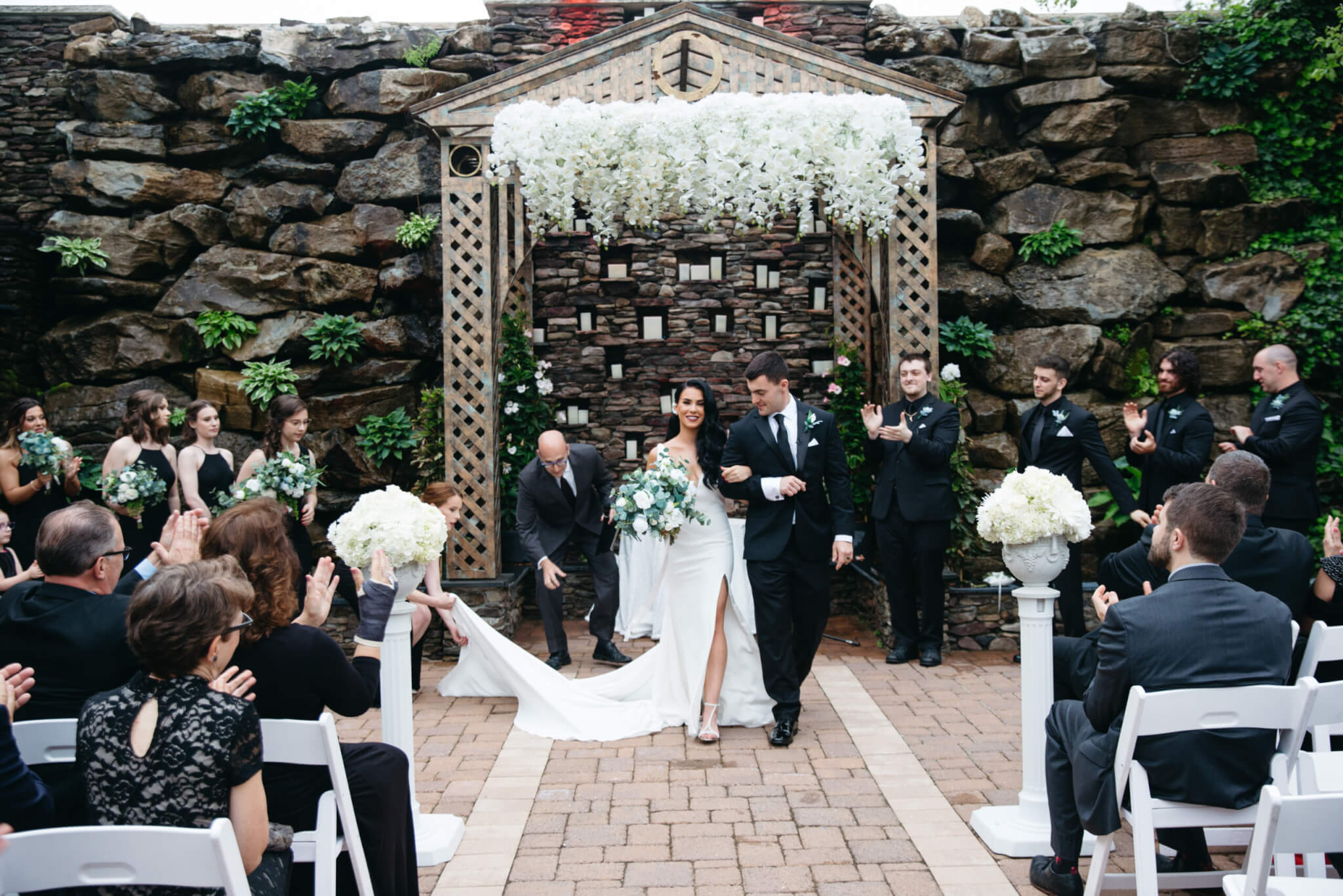 Mrs. October: Rain on This BOLI’s Wedding Day Made the Best Photos ...