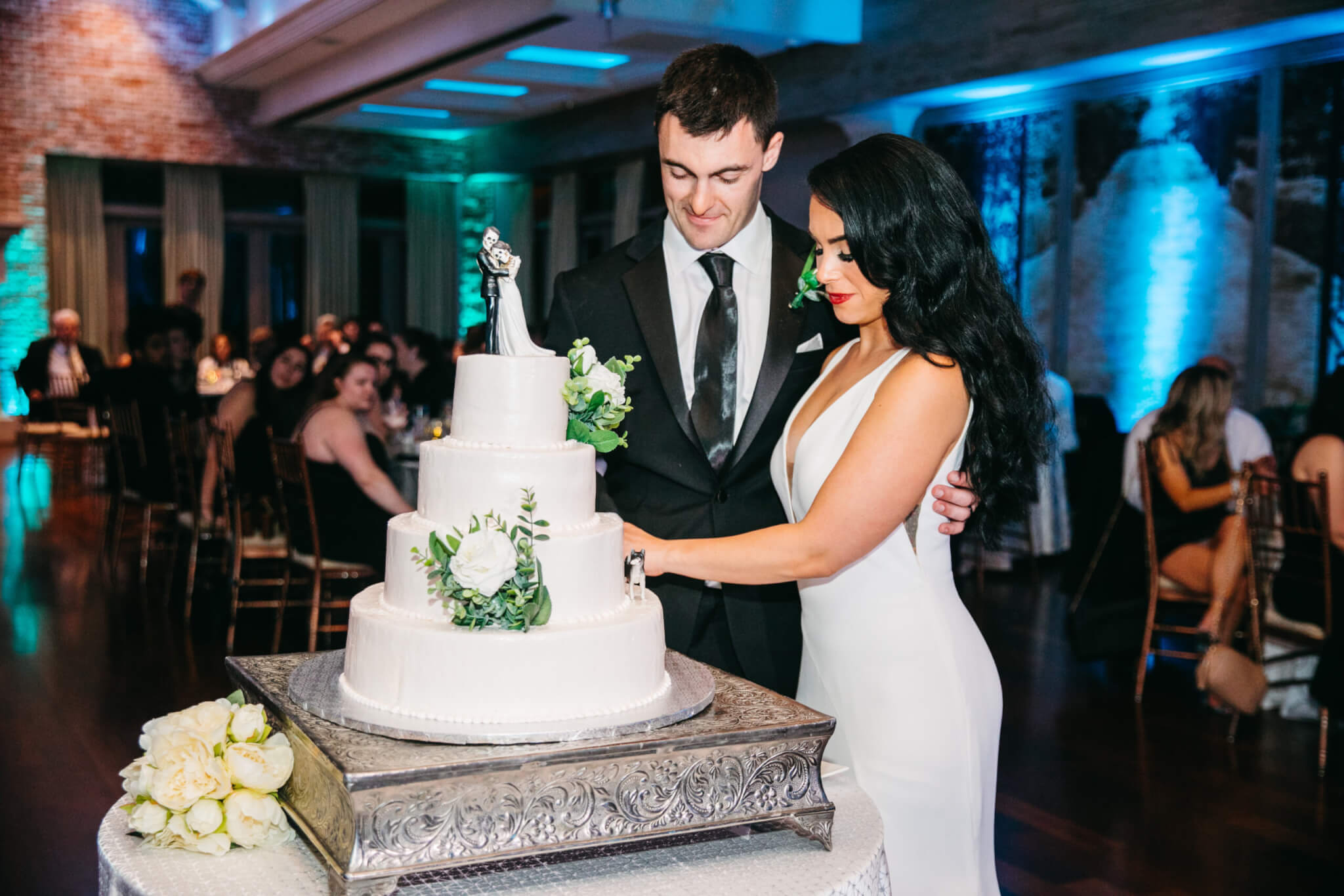 Mrs. October: Rain on This BOLI’s Wedding Day Made the Best Photos ...