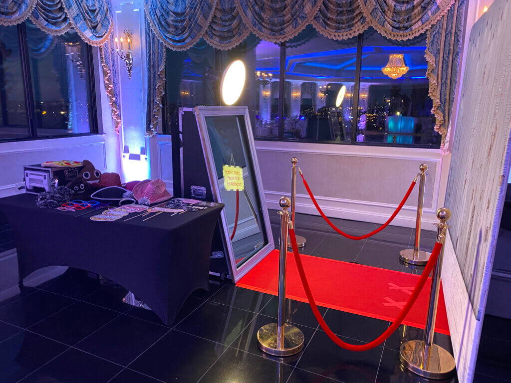 Create a Unique Experience for Guests with Long Island Mirror Booth ...