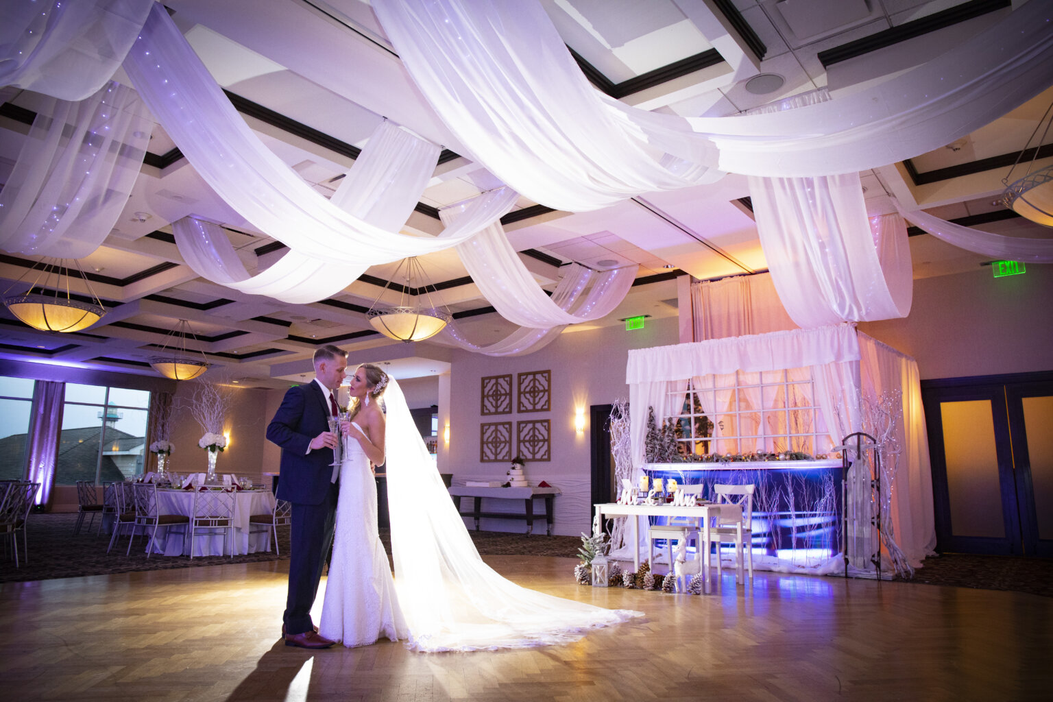 An Indoor Butterfly Garden, Several Hotel Options Make Atlantis ...