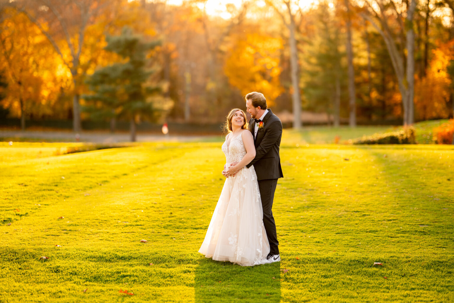 6 Things to Consider When Making Your Wedding Day Timeline - Brides of ...