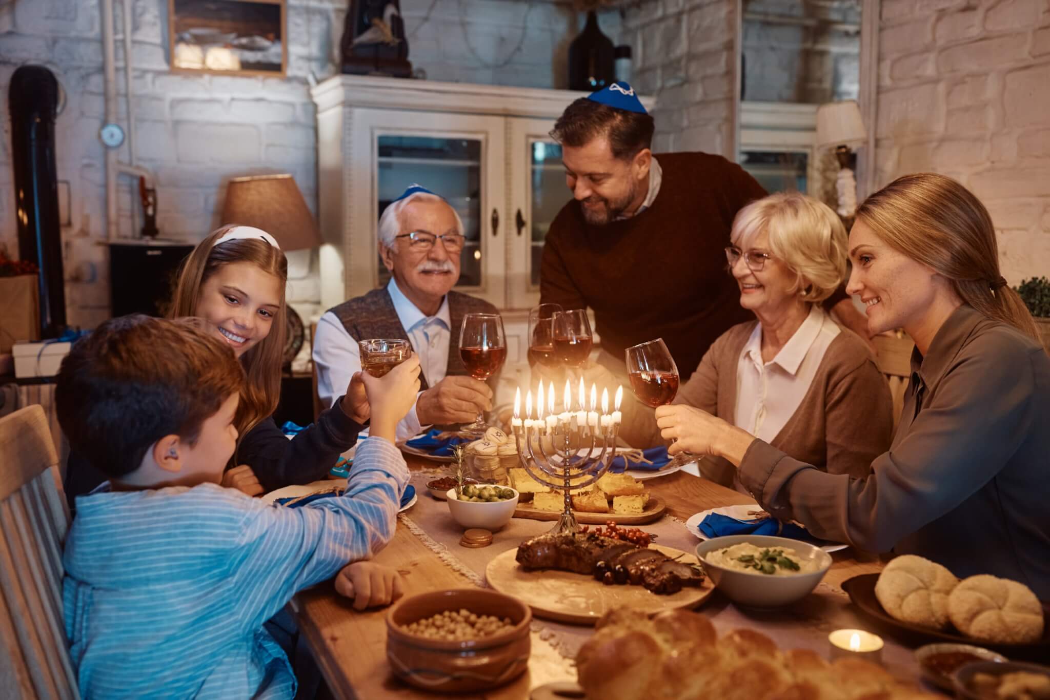 How to Split the Holidays Between Your Family and Your In-Laws - Brides ...